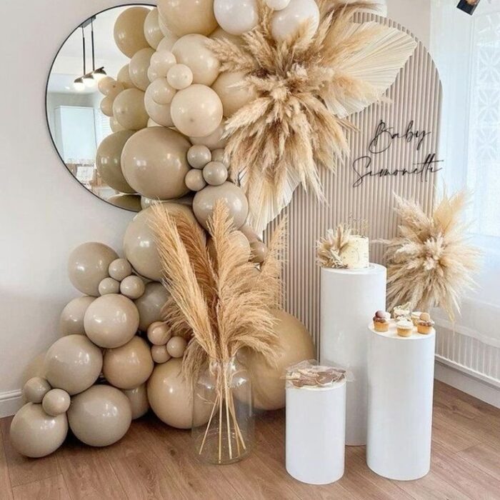 THE MODERN NEUTRAL GRADUATION PARTY DECOR EDIT FOR INSTAGRAM-WORTHY ...